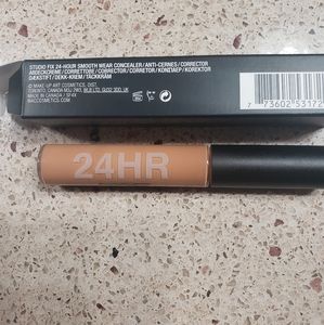 MAC Cosmetics | Makeup | New Mac Nw 34 Studio Fix 24 Hr Smooth Wear ...